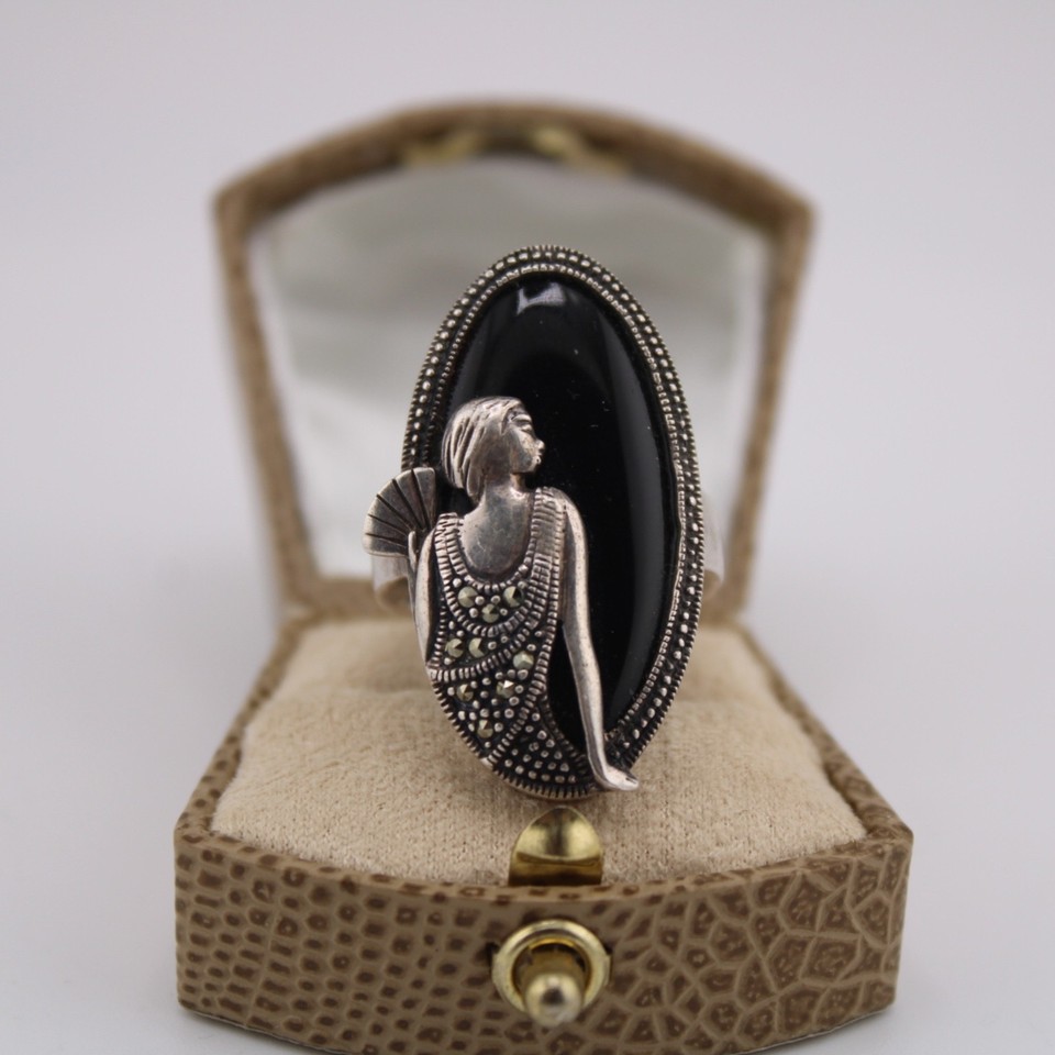 12316 Vintage Silver Ornate Onyx 1960s Lady Figure Cocktail Ring Size Q ...