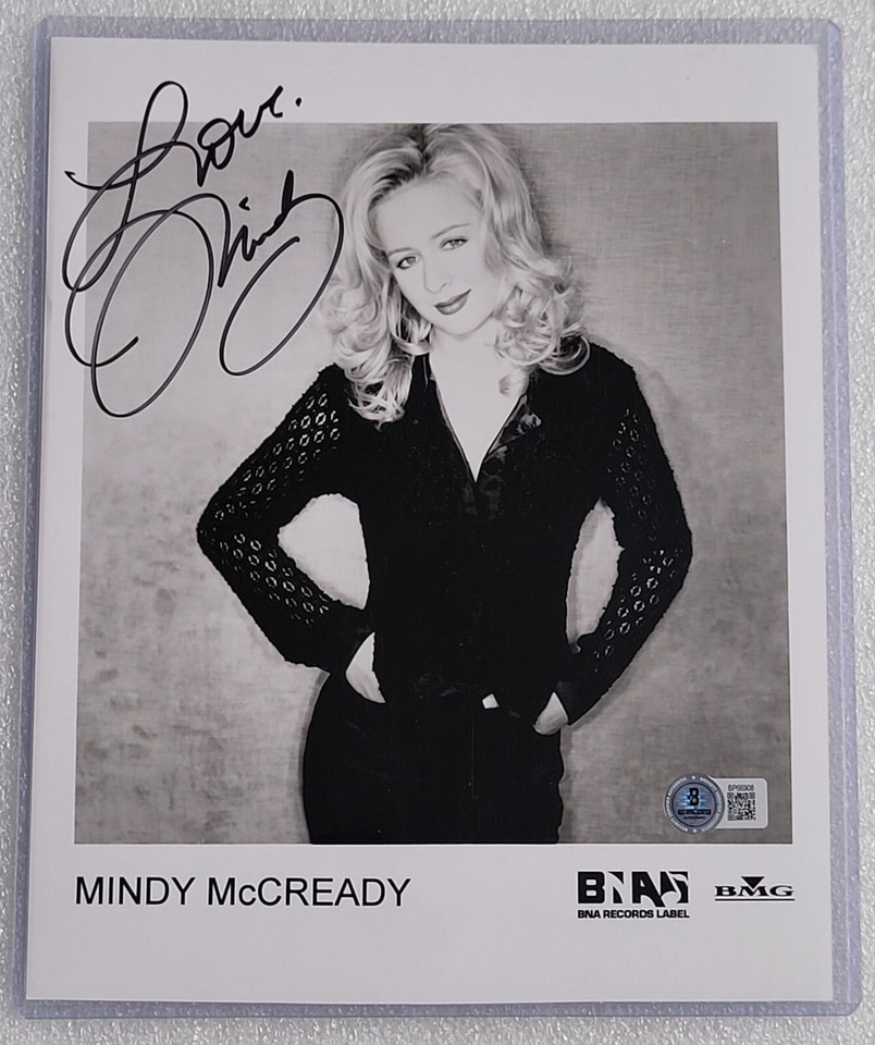 MINDY MCCREADY SIGNED 8X10 PHOTO BECKETT BAS COA AUTOGRAPHED COUNTRY ...