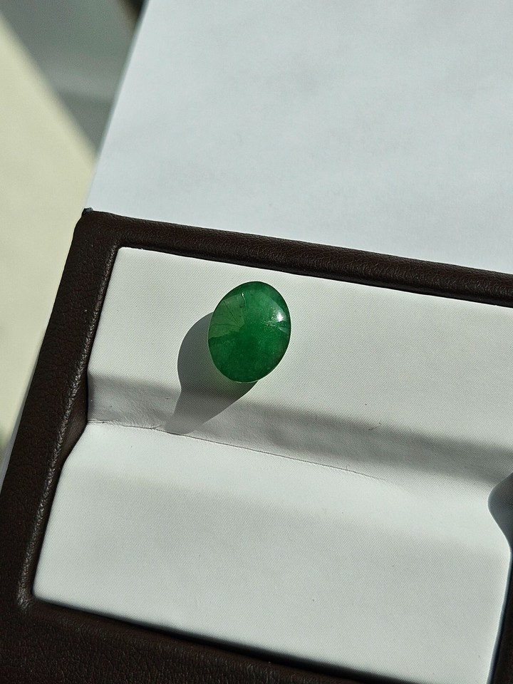 Fully Certified High Quality 100% Natural 3.23 Carat Burmese Jadeite ...