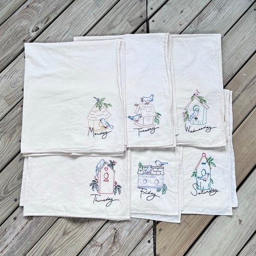 Vintage Days Of The Week Tablecloth Set Bird Print Embroidered 6 Total ...