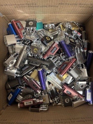 Lot Of 300 VINTAGE NOVELTY LIGHTERS LOT early 00s 90s Butane Reseller ...