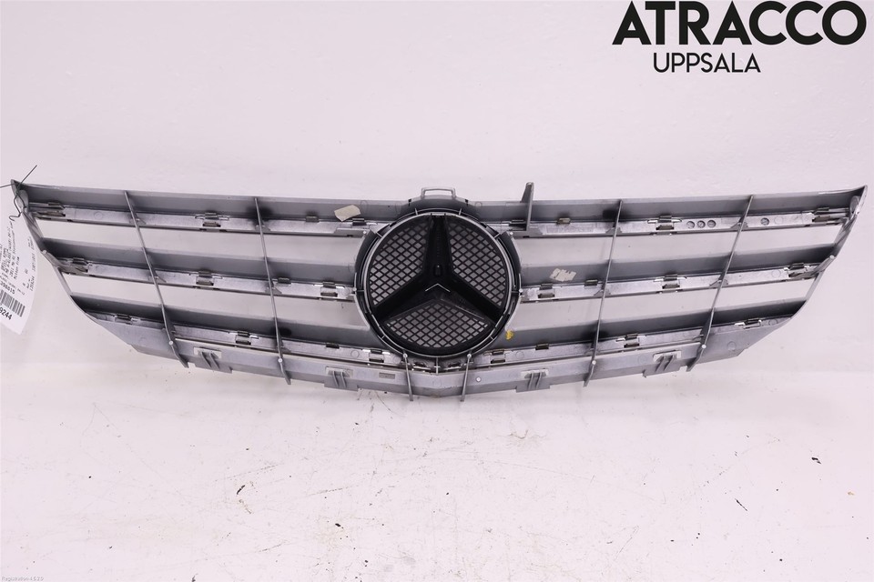 GENUINE FRONT RADIATOR GRILLE CENTRE, FRONT MERCEDES-BENZ A-CLASS (W169 ...
