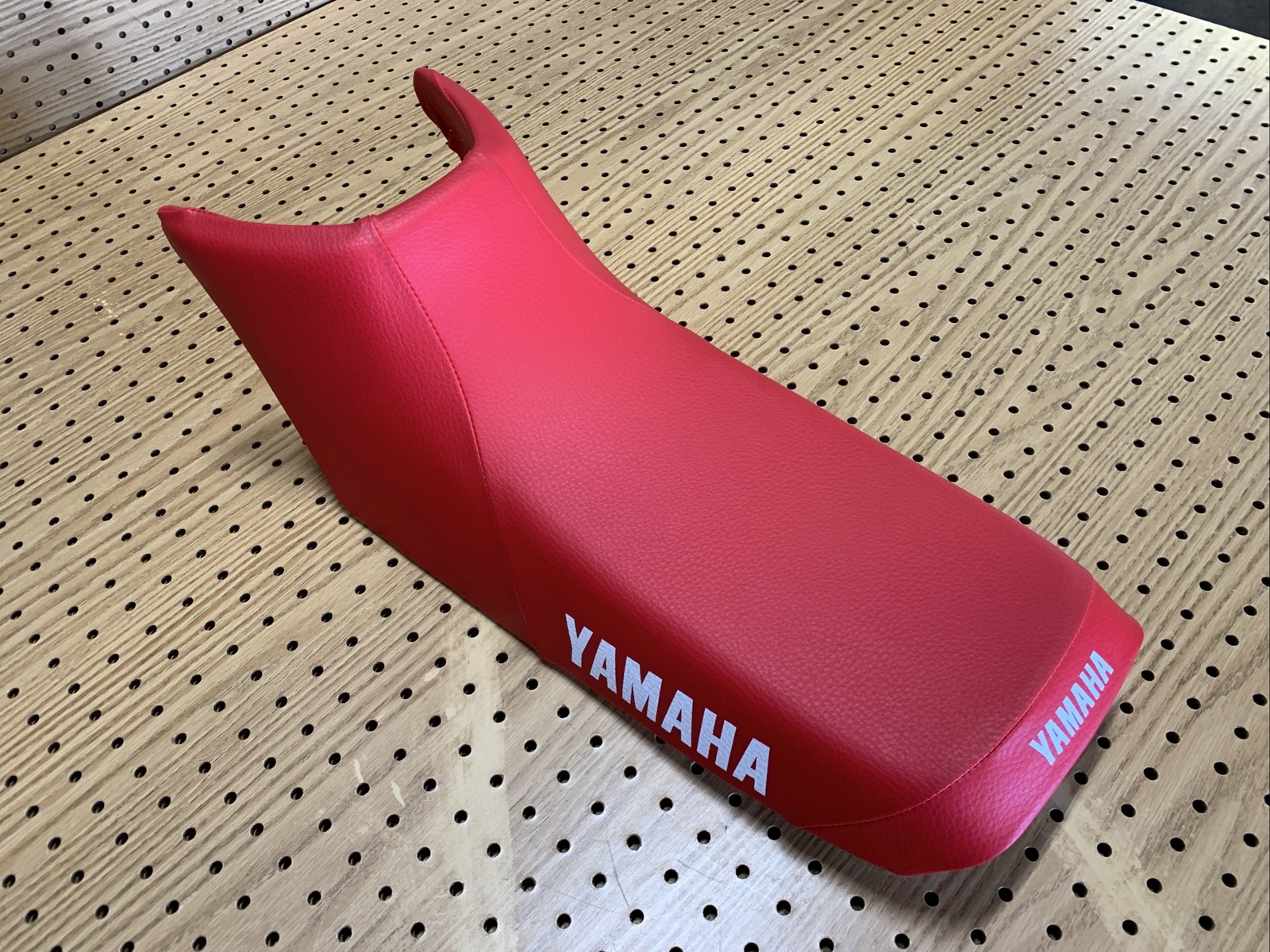 YAMAHA YF60 YT60 TRI-ZINGER 60 SEAT 1984 AND 1986 MODEL [YF-YT RED} | eBay