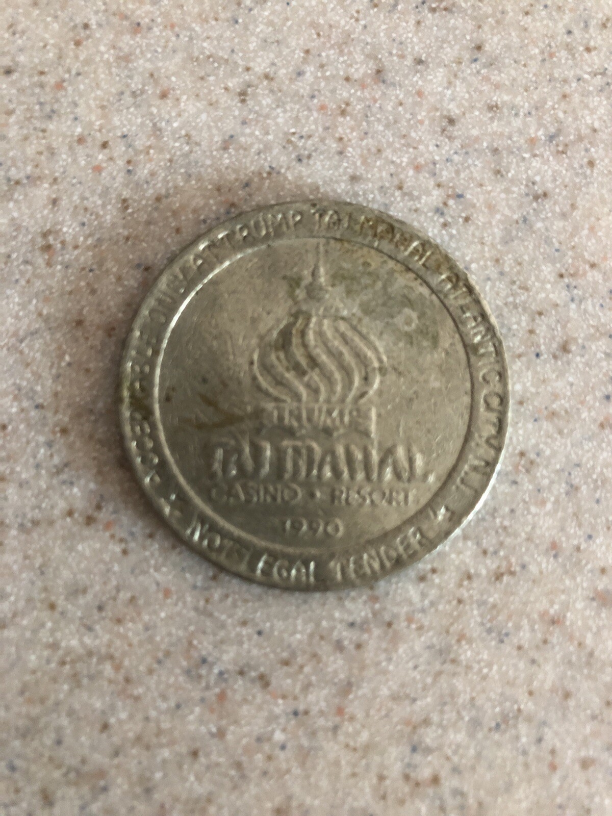 $1 SLOT TOKEN COIN~TRUMP TAJ MAHAL HOTEL CASINO 1990~ATLANTIC CITY, NEW ...