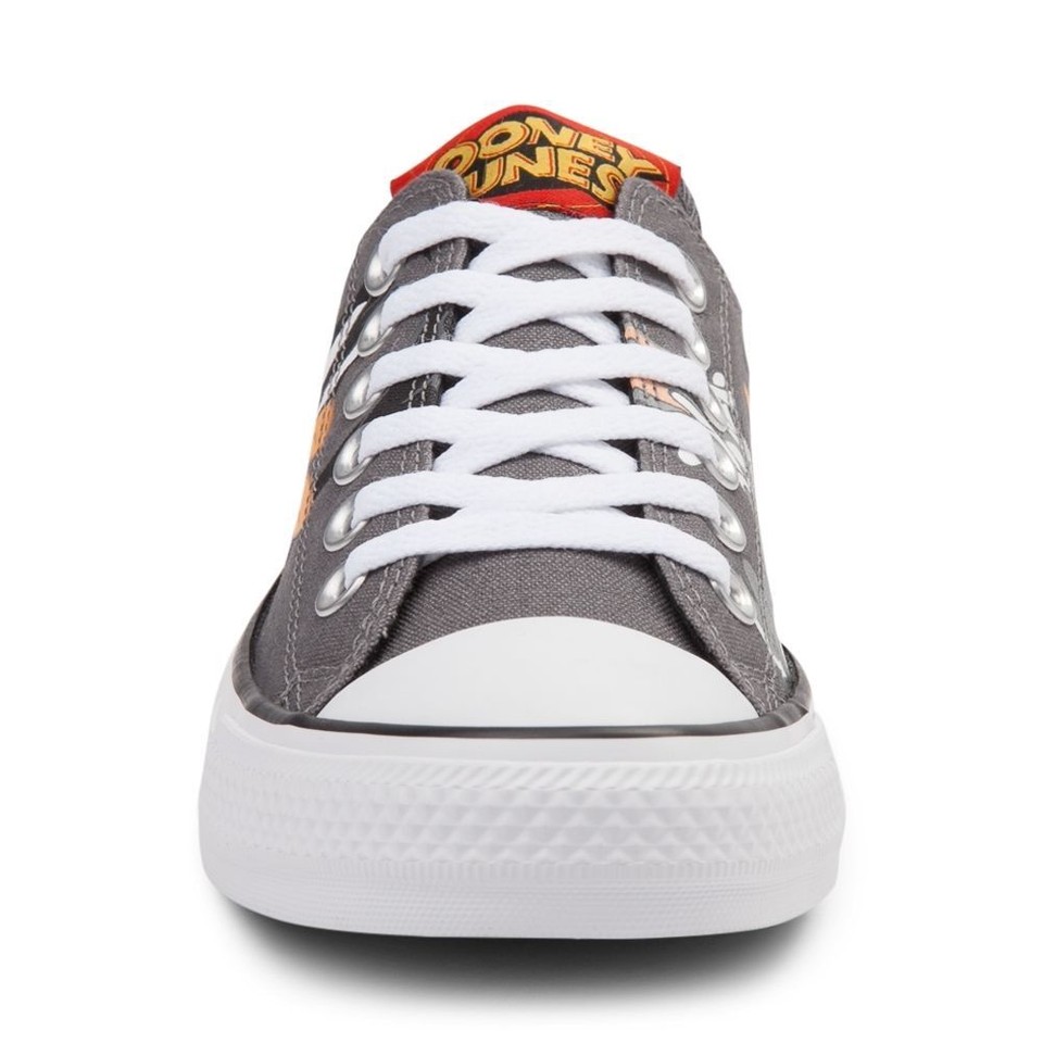 Converse Chuck Taylor All Star Lo Looney Tunes Daffy Bugs Sneakers ...