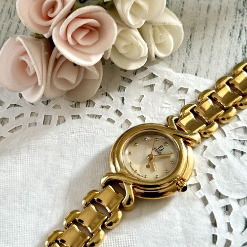 Fendi 700L Gold Shell Watch - Rare Find | eBay