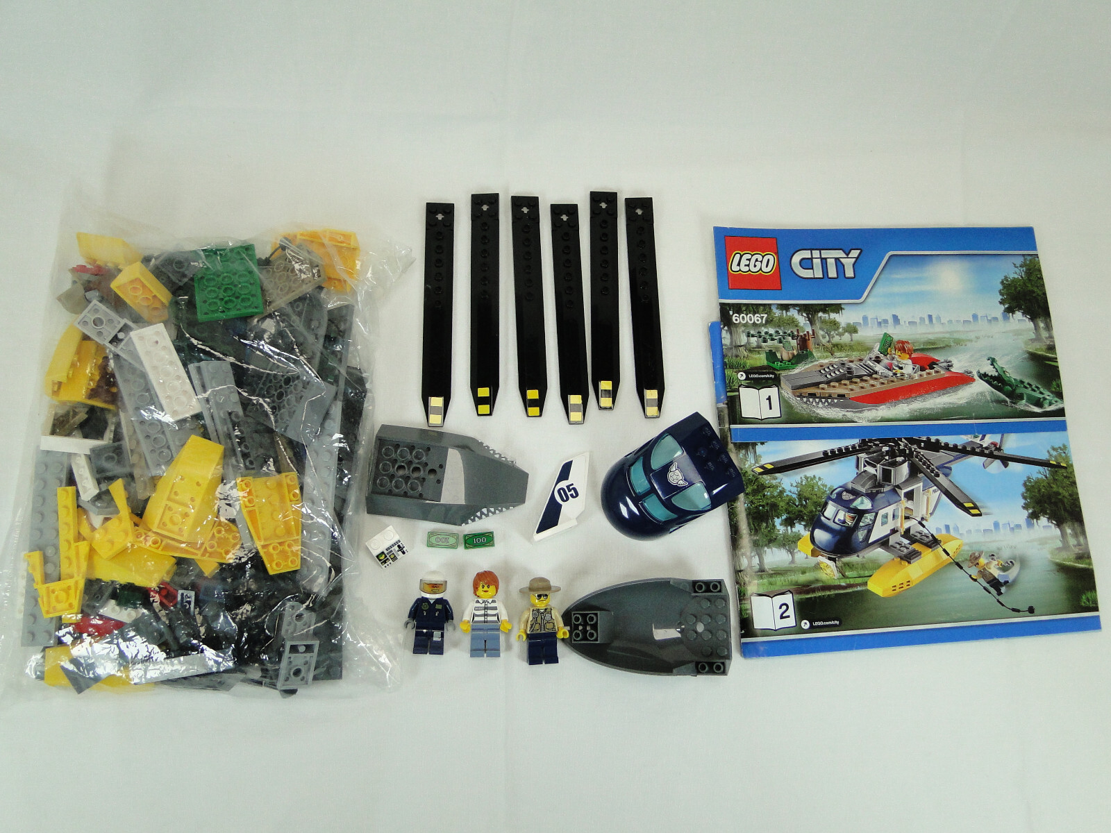 Lego Ciy 60067 Verfolgungsjagd im Hubschrauber komplett mit Anleitung ...