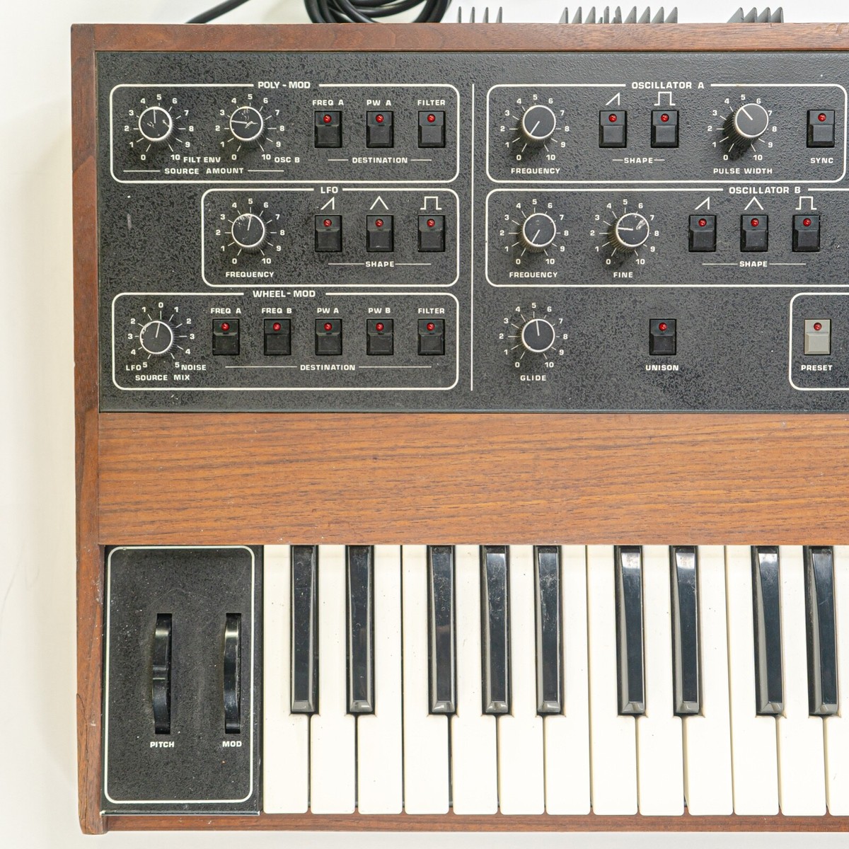 1982 Sequential Circuits Prophet 5 Model 1000 - Rev 3 1982 Sequential Circuits Prophet 5 Model 1000 - Rev 3