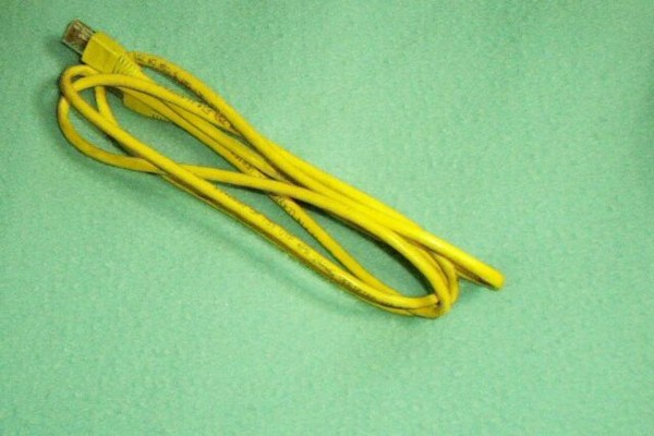 6 FT Yellow Cable 72-1482-01 Rev.a1 Ethernet Networking Lorom E141823-6 ...
