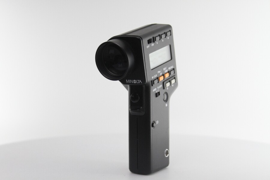 Minolta Digital SpotMeter F - 1 Degree Spot Ambient/Flash Light Meter ...