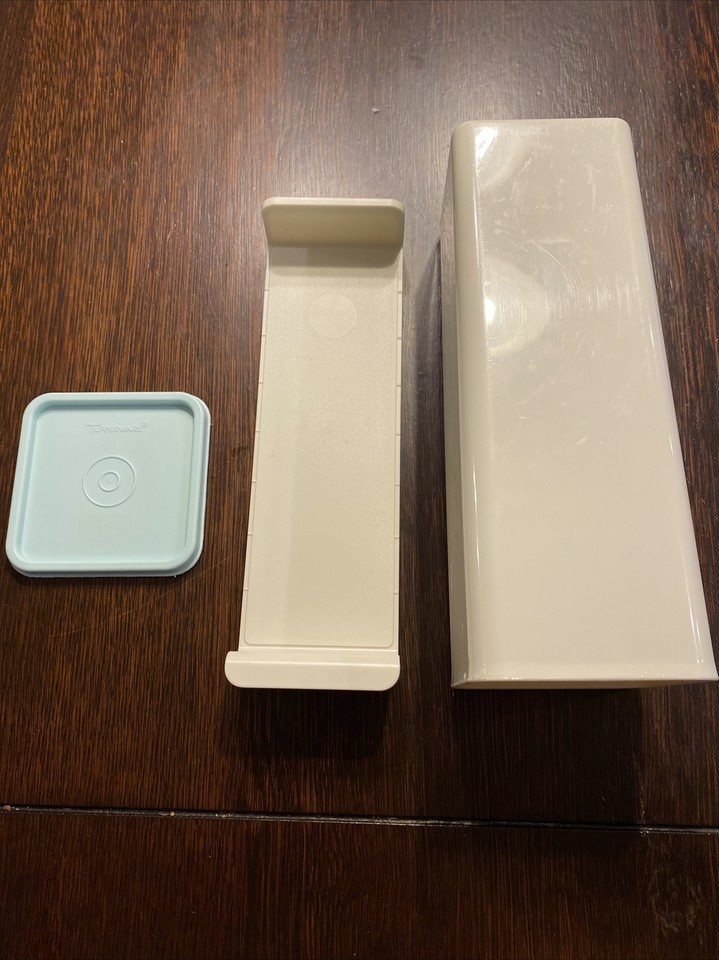 VTG Tupperware Velveeta Block Cheese Cracker Keeper +Tray Almond/Mint ...