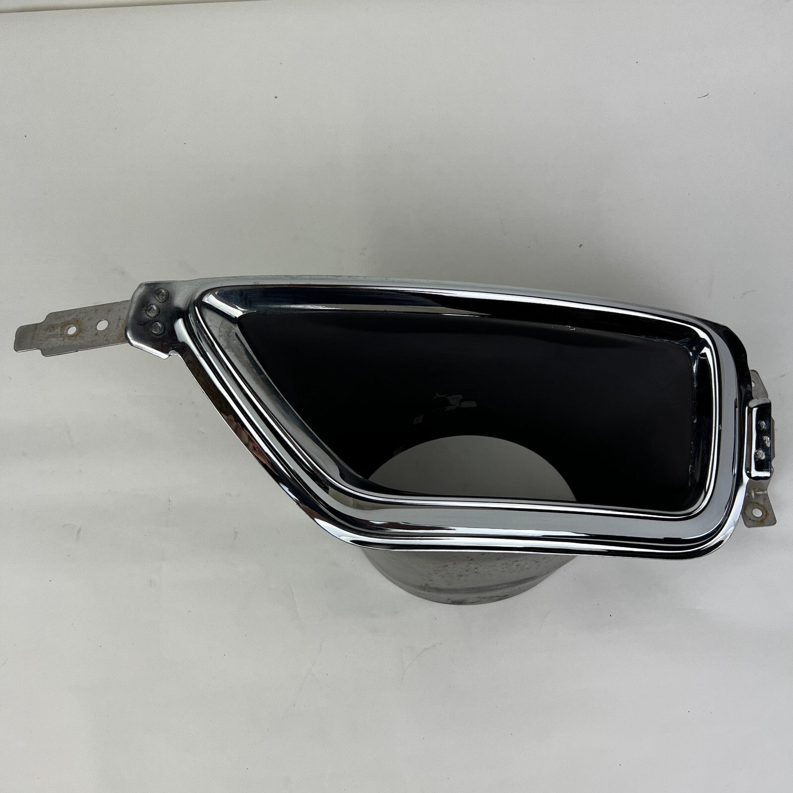 OEM 2013 - 2017 Buick Enclave Rear Right RH Exhaust Tip Tail Pipe Bezel ...