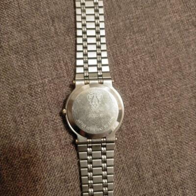 Gucci 9000M Watch Unisex High-Quality Gold Silver Stainless Gucci 9000M Watch Unisex High-Quality Gold Silver Stainless