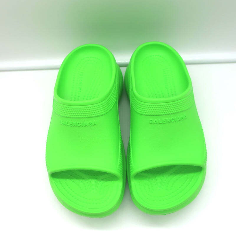 Balenciaga x Crocs Pool Slide Sandals Neon Green Rubber Size Balenciaga x Crocs Pool Slide Sandals Neon Green Rubber Size