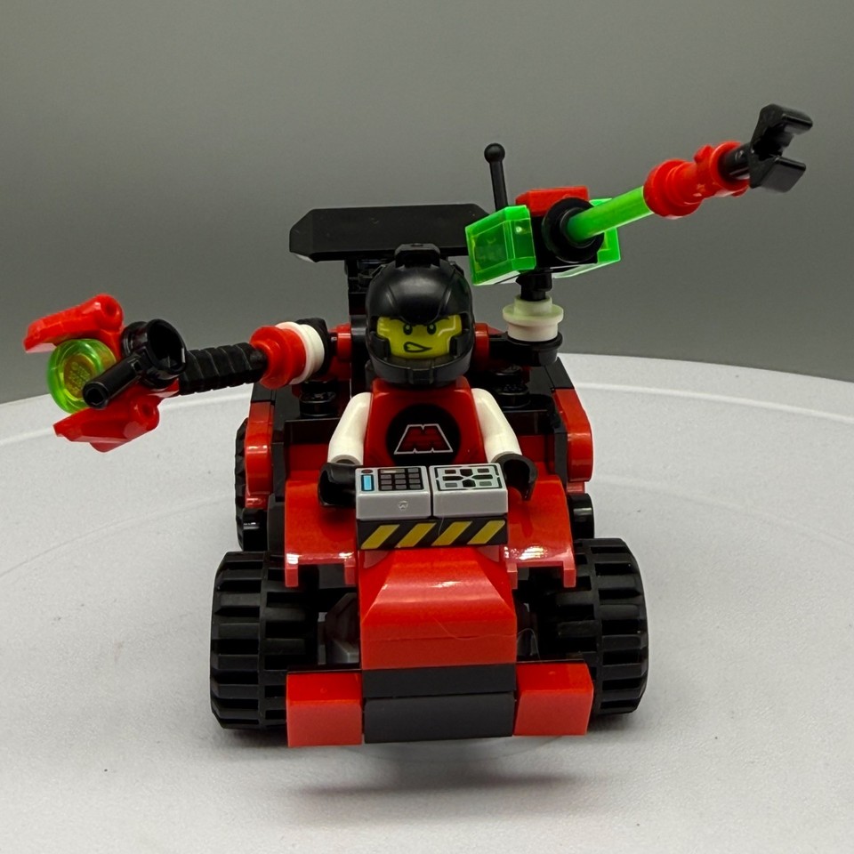 LEGO Custom Space M-TRON All-Terrain Vehicle & Minifigure Robot Drone ...