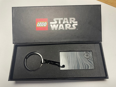 LEGO STAR WARS: The Mandalorian Beskar Keychain 5007403 New in Box ...