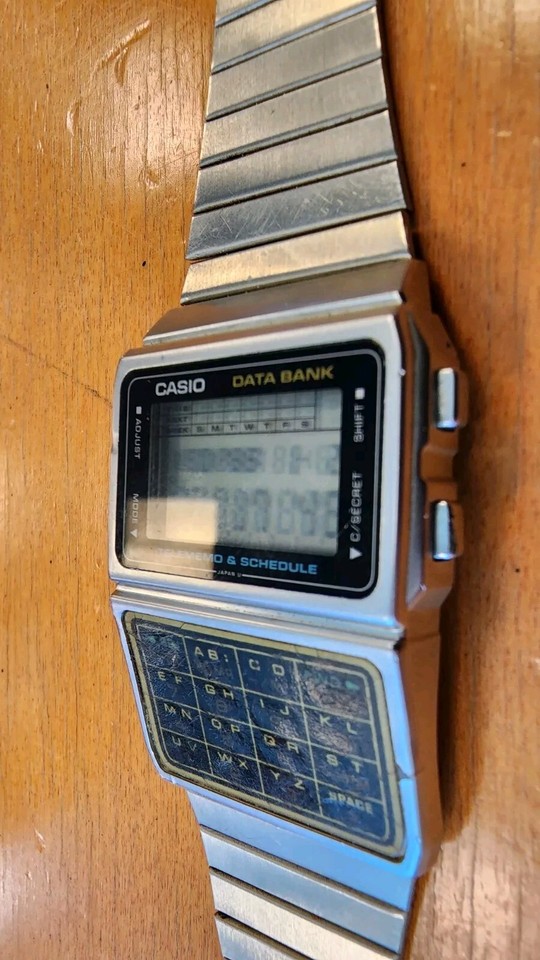 Vintage Casio DBC-610 Digital Data Bank Mens Watch Working Original ...