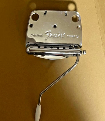 Fender Mustang Tremolo Dynamic Vibrato | eBay