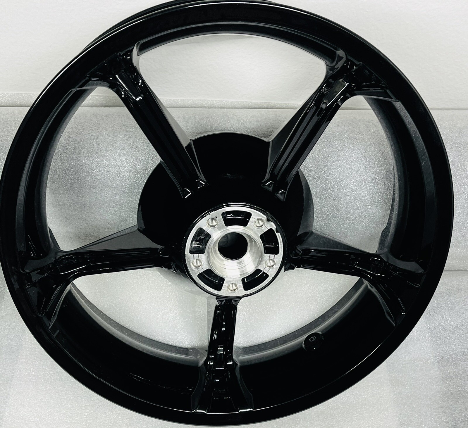 HARLEY CVO LIMITED 18x5 OEM TOURING BLACK WHEEL 2020-25 REAR TOMAHAWK ...