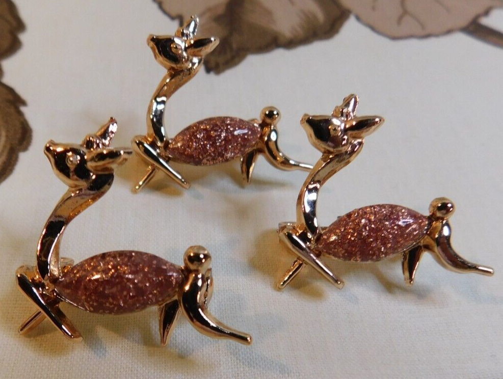 SCATTER PINS~ MID CENTURY MODERN~3 INDIVIDUAL DEER PINS/ BROOCHS~1 1/8 ...