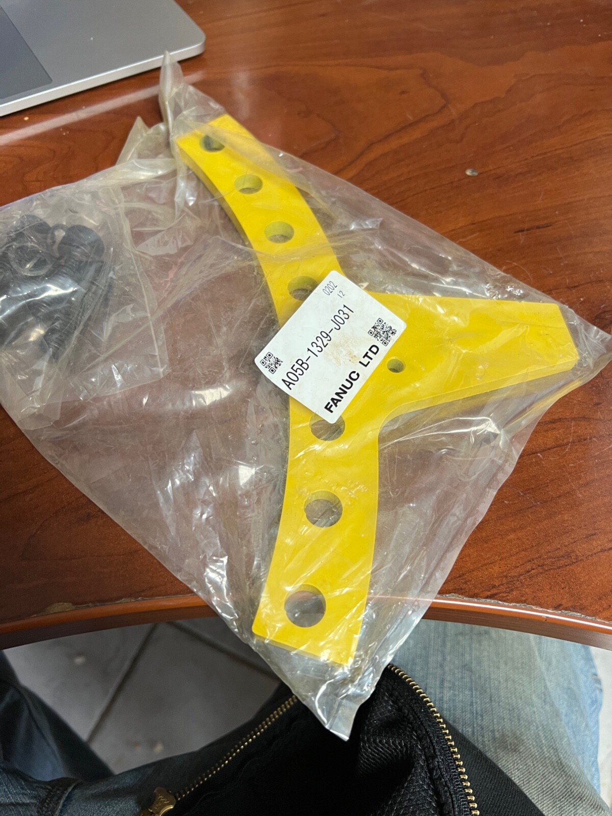 FANUC A05B-1329-J031 HARD STOP FOR ROBOT | eBay