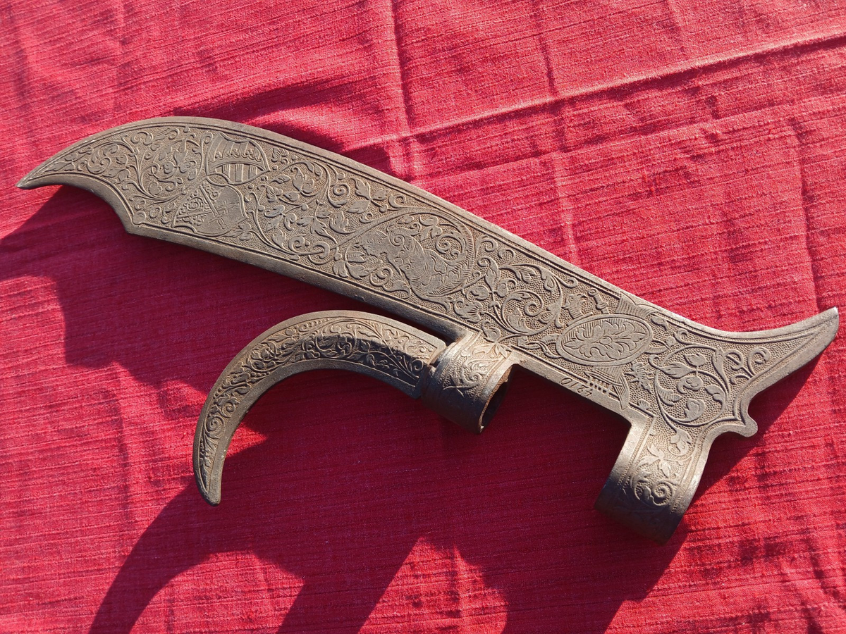 Polearm Glaive