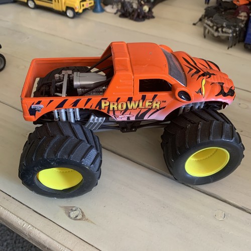 Hot Wheels Monster Jam Truck Lot 1:24 Diecast Prowler | eBay