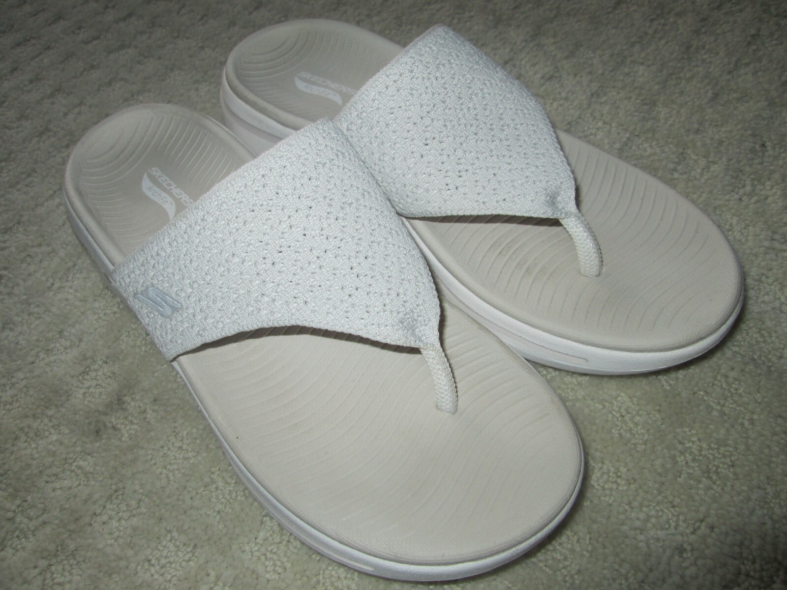 Skechers Arch Fit Ultra Go Flip Flop Sandals NATURAL … - Gem