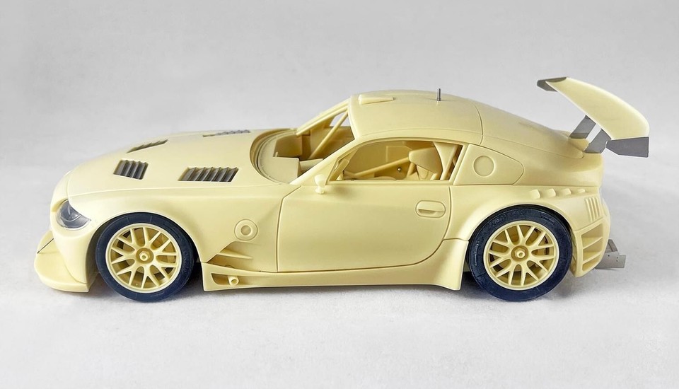 Kitbox+PZY+Encore 1:24 Scale 2009 Glad Hatsune Miku BMW Z4 Full Detail ...