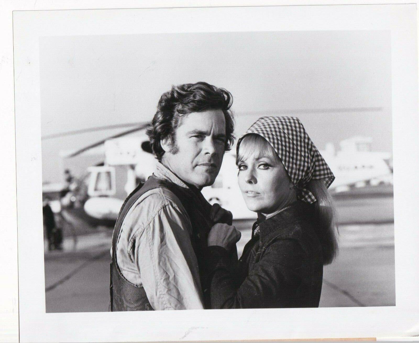 Doug McClure + KIM NOVAK BOMBSHELL Satan's Triangle 1975 PORTRAIT ORIG ...