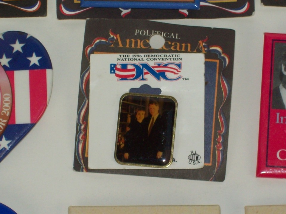 Collectors Political Buttons ~ Plus Other Buttons/Pins ~ Set of 26 | eBay