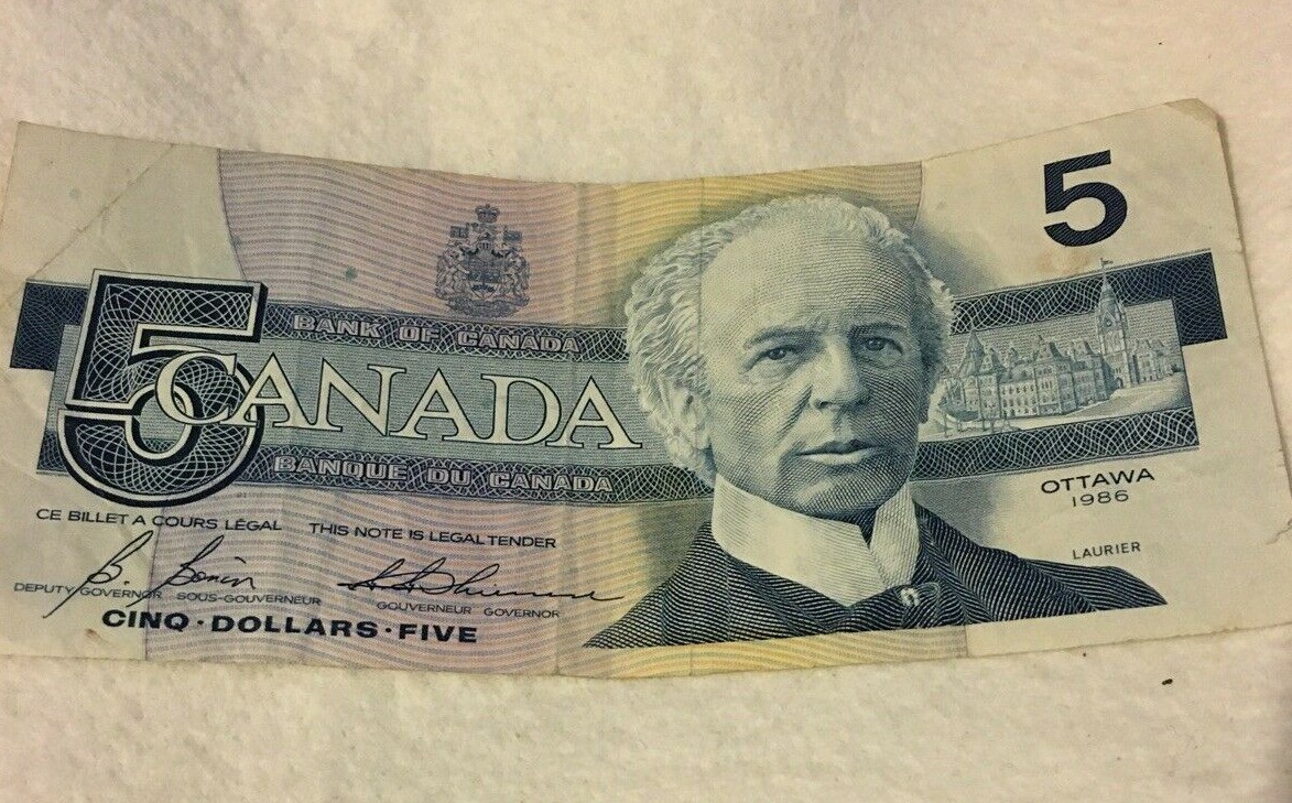 Canadian Money 5