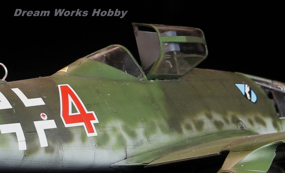 Award Winner Built 1/32 Messerschmitt Me262A-1a German ACE Franz Schall ...