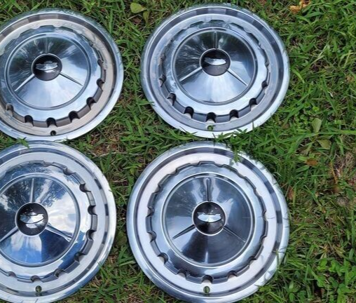 1957 Chevrolet belair Hubcaps 14 inch set original 57 chevy 210 110 ...