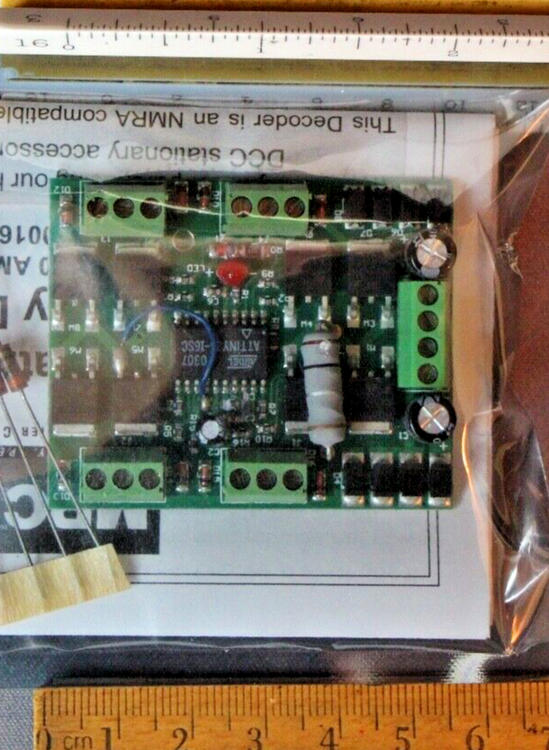 MRC #1628 Stationary Accessory Decoder, Total 3.0 Amps, DCC, 4 outputs ...