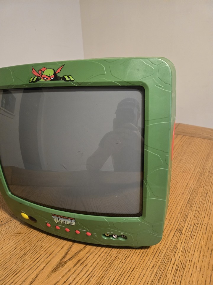 Teenage Mutant Ninja Turtles TMNT 13" Retro Gaming CRT TV P3815NT No ...