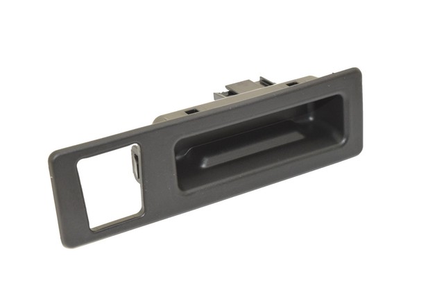 New BMW F22 F30 F33 F10 F25 Boot Lid / Tailgate Pushbutton 51247463162 ...