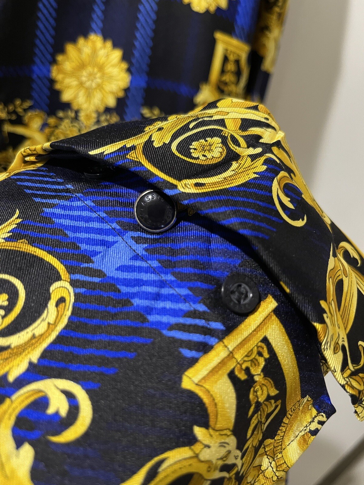 VERSACE CLASSIC silk shirt Wild Signature with Greek scene print Sz XXL ...