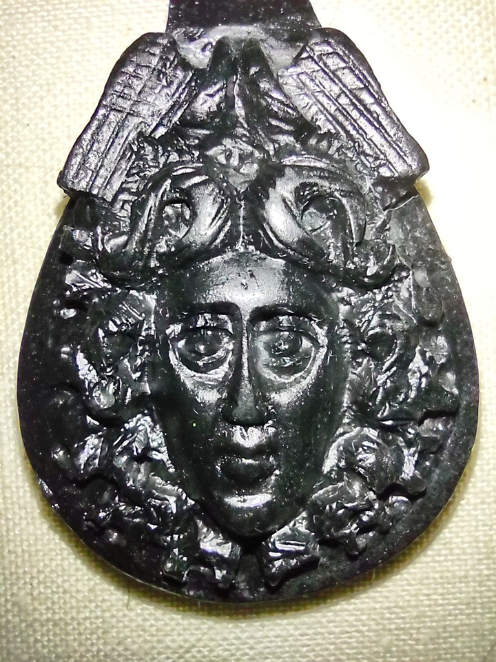 Medusa head black carved pendant | eBay