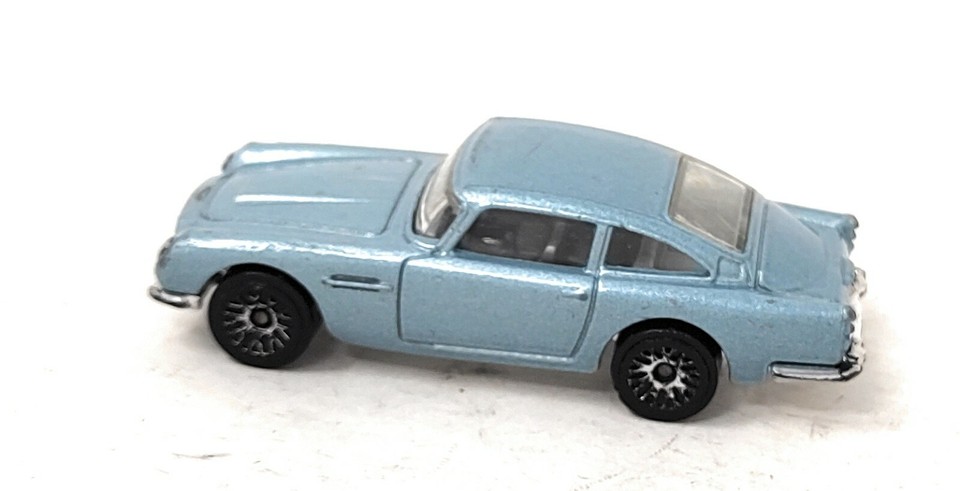Hot Wheels Aston Martin 1963 DB5 Light Blue Loose | eBay