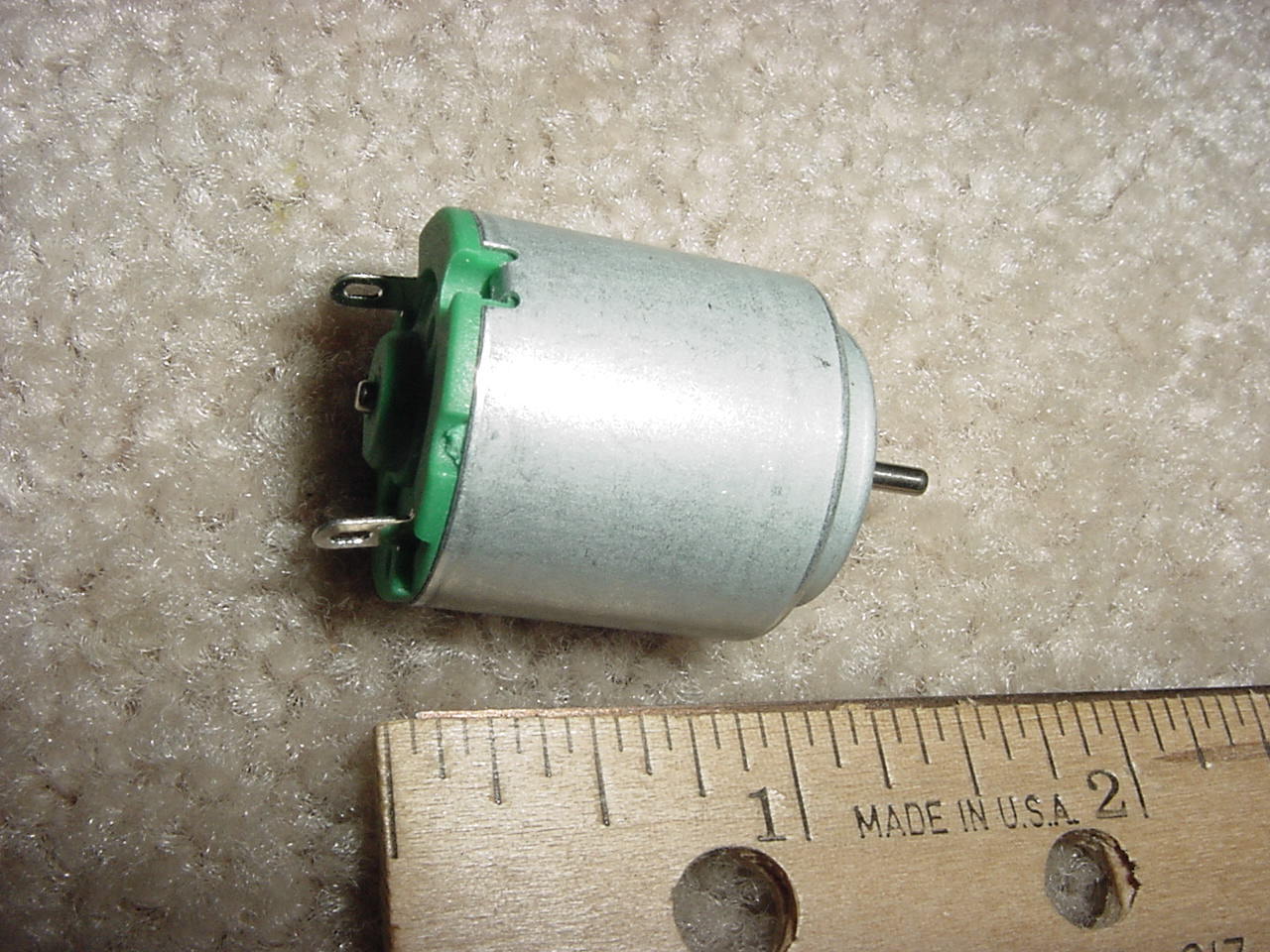 Small DC Electric Motor 1.5 VDC 3700rpm 10.4mN-m M12 | eBay