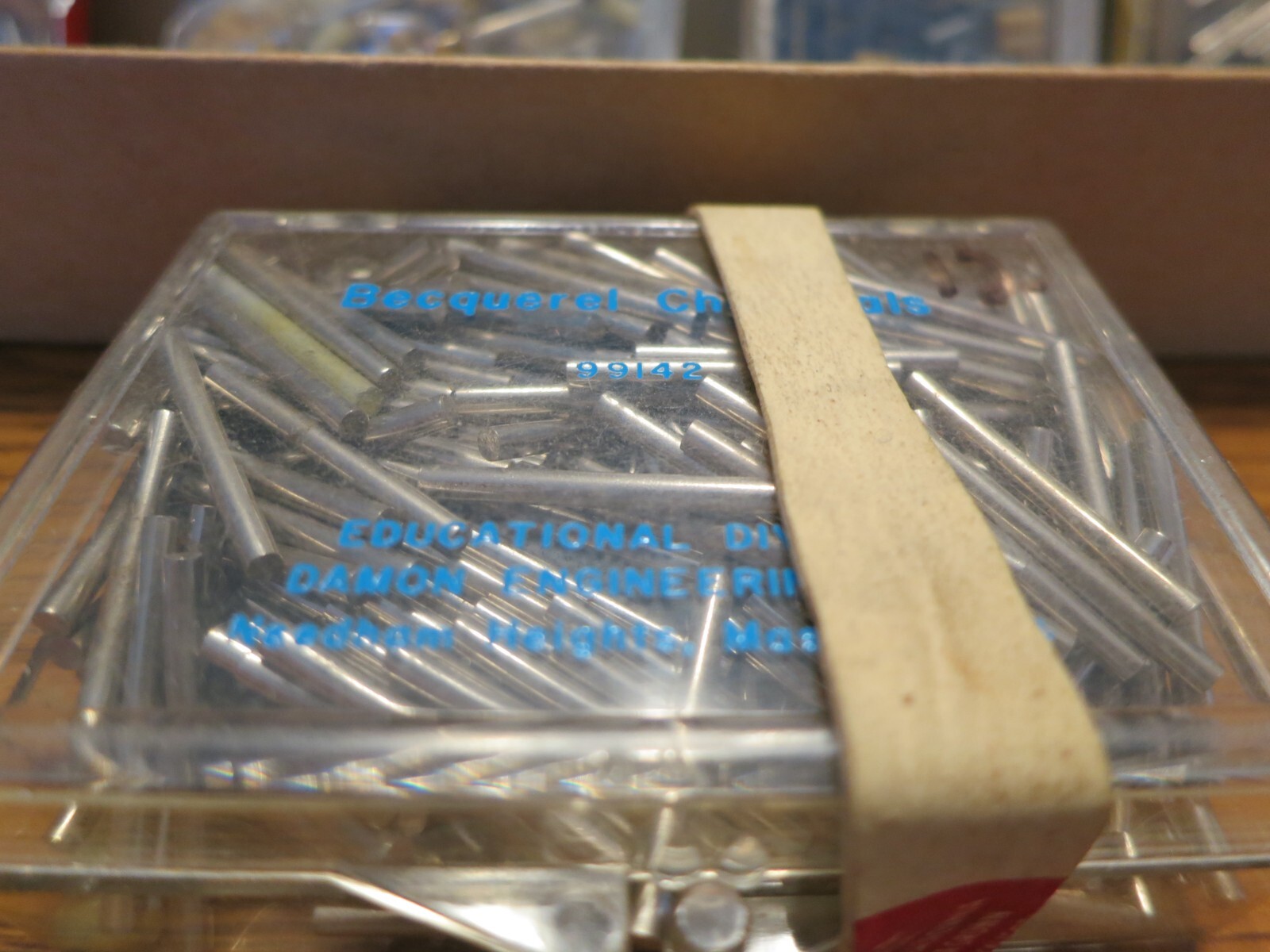 T JET AFX AURORA HO TRACK PINS AND JOINERS CLIPS HUGE LOT SEE PICTURES ...