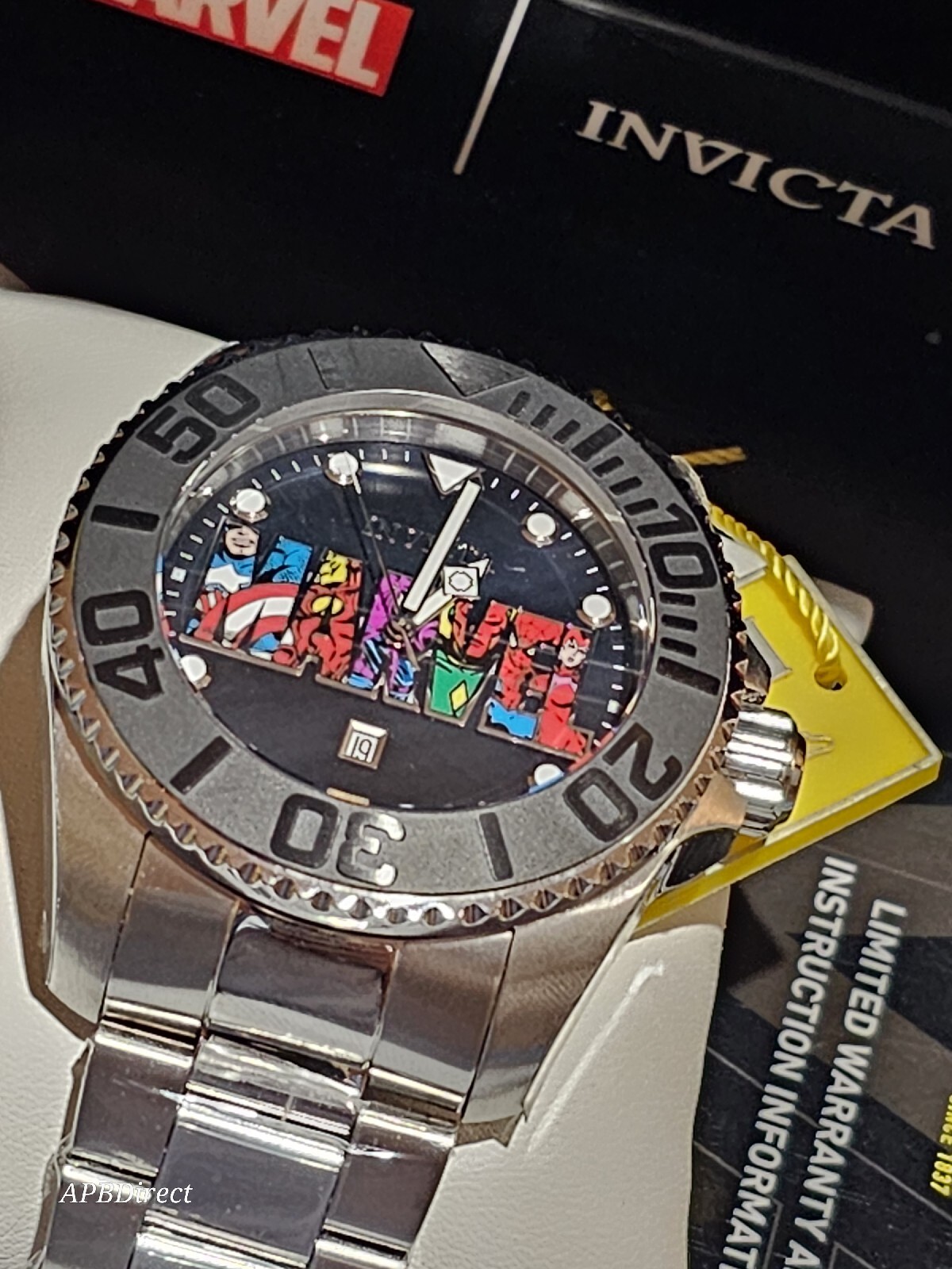 Invicta - Marvel #68 Logo - 50mm Limited Edition Flame-Fusion mens ...