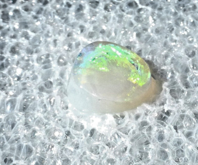 SMALL Virgin Valley OPAL specimen in display box w/label .42 grams | eBay