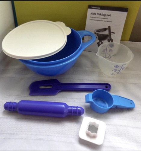 BRAND NEW TUPPERWARE MINI BAKER TOY SET 7 PIECES | eBay