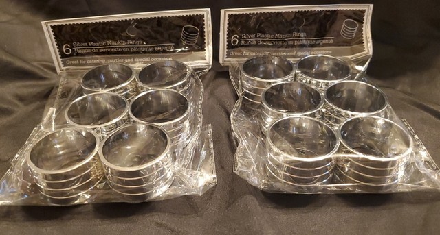 Set of 12 Silvertone Plastic Napkin Rings for sale online | eBay