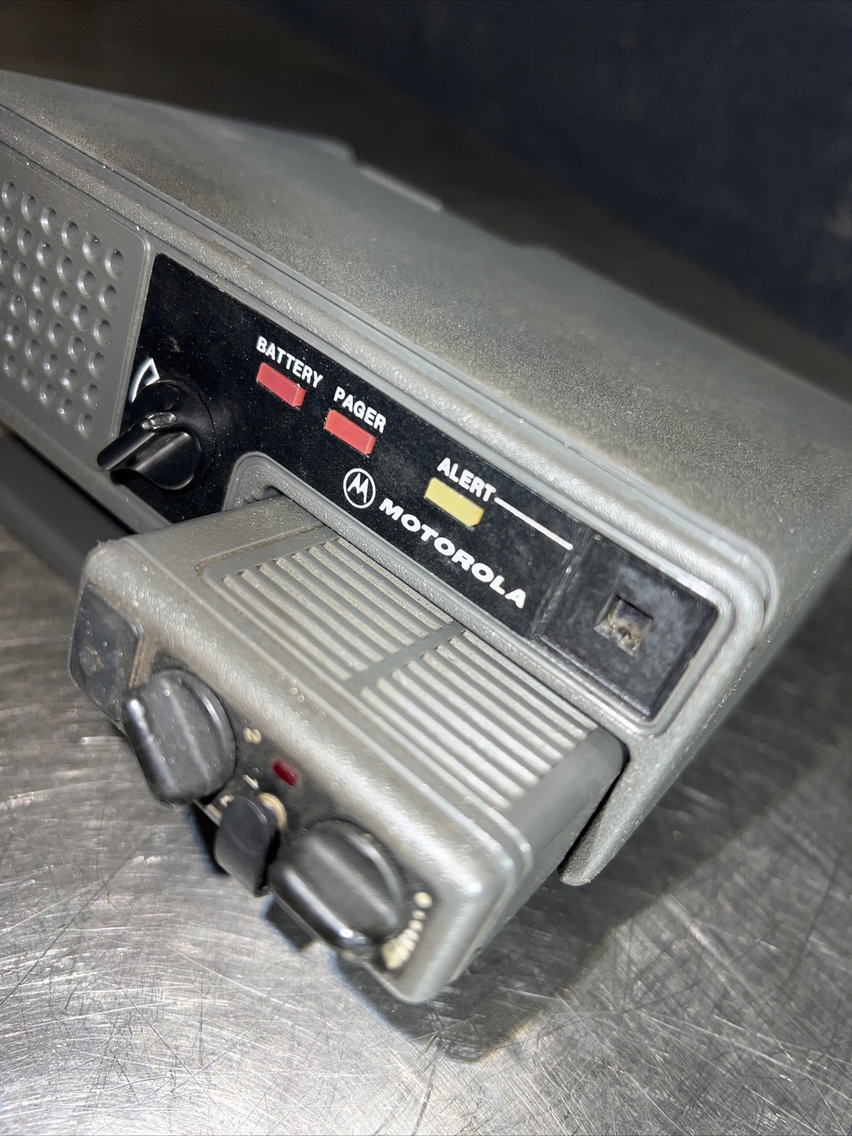 VTG Motorola Minitor II VHF Pager & NRN4985B Amplified Charger. Alert ...