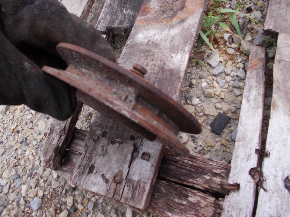 Woods L306 Belly mower Tractor deck blade spindle top belt drive pulley ...