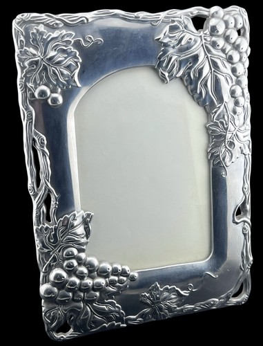 2001 Arthur Court Picture Frame Grapes & Leaves Smooth Aluminum 6.5 ...