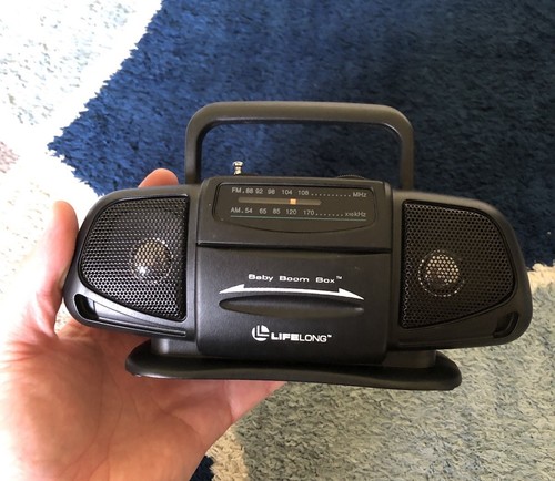 Vintage Lifelong Mini Baby Boom Box 2225 AM/FM Portable Radio Boombox ...
